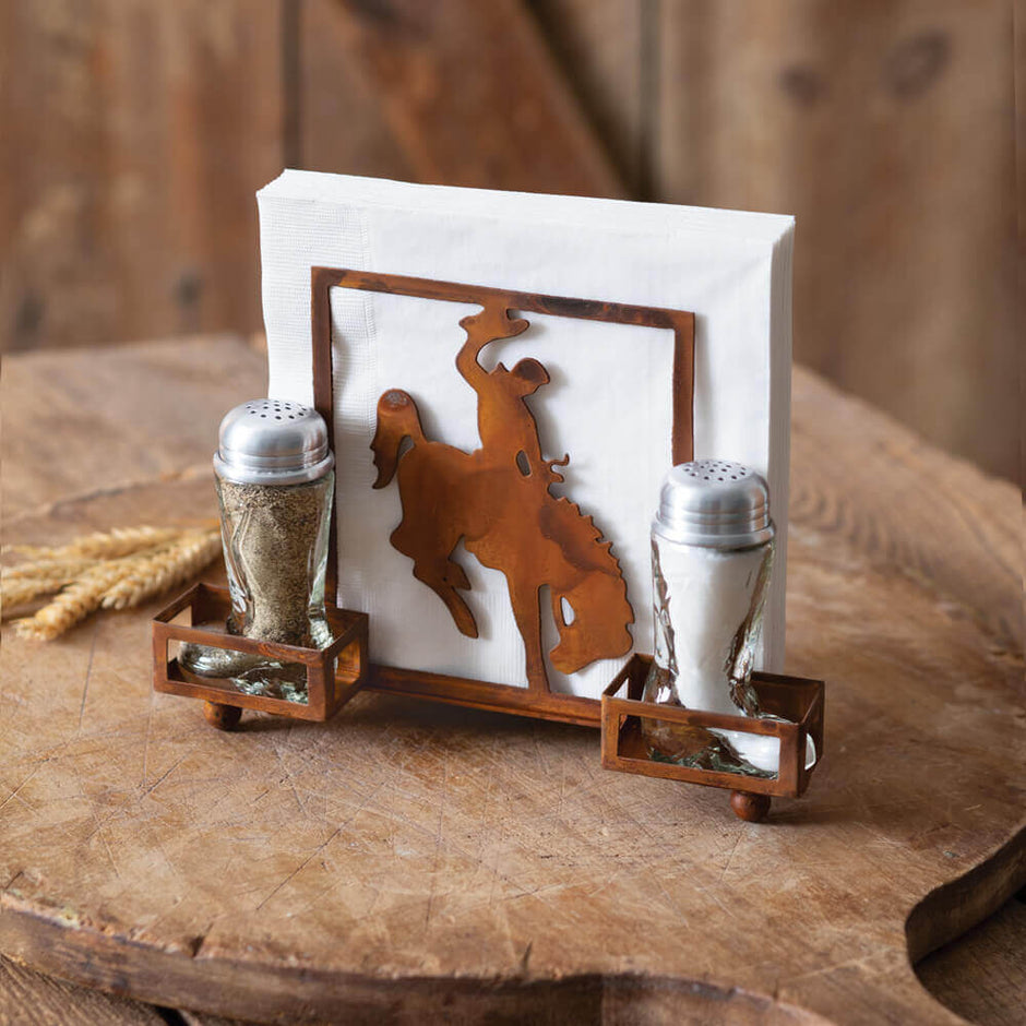 Western Decorations for a Country Kitchen – Cattle Kate